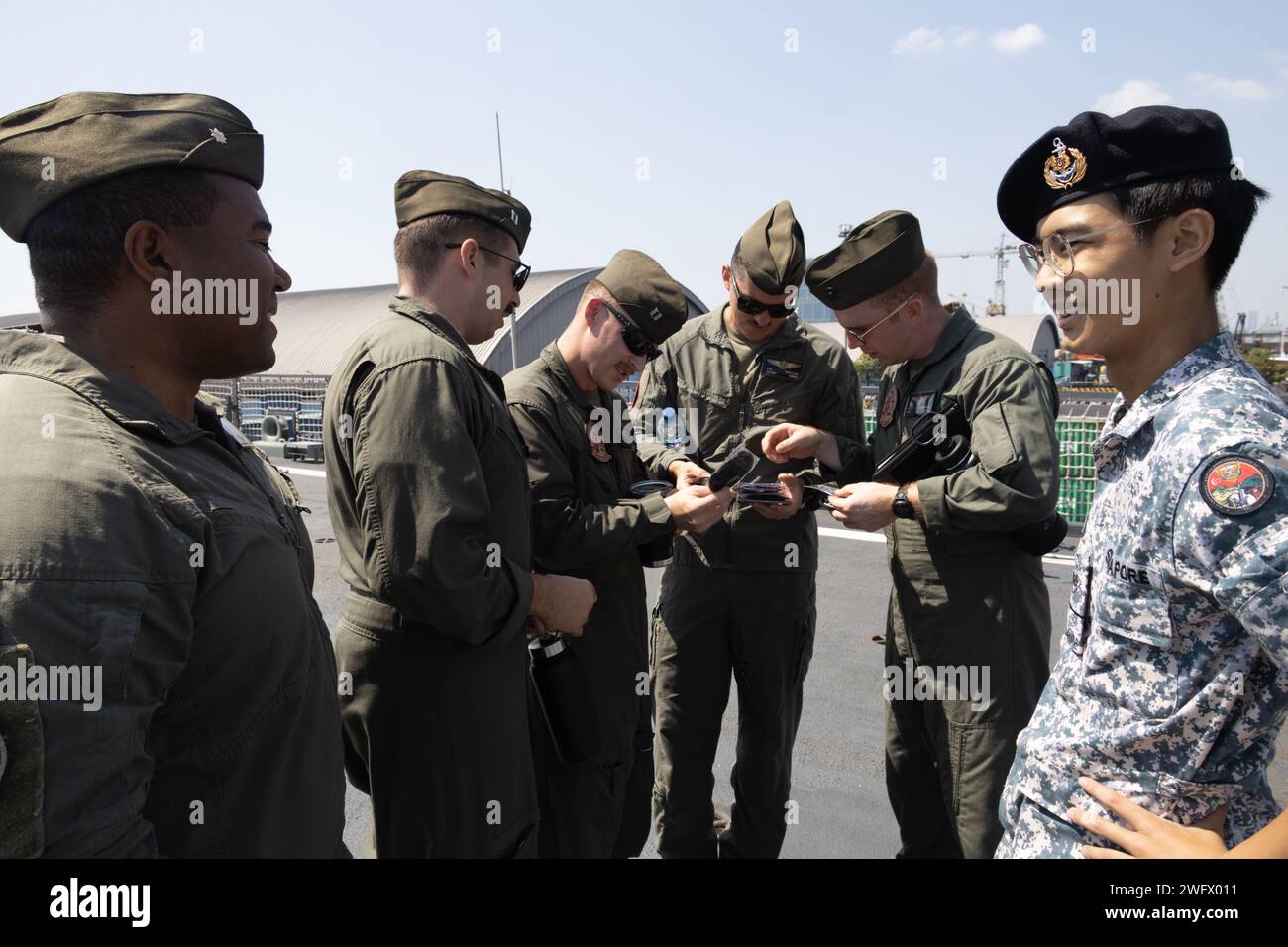 Expert militaire de la marine de la République de Singapour 1-1 ...