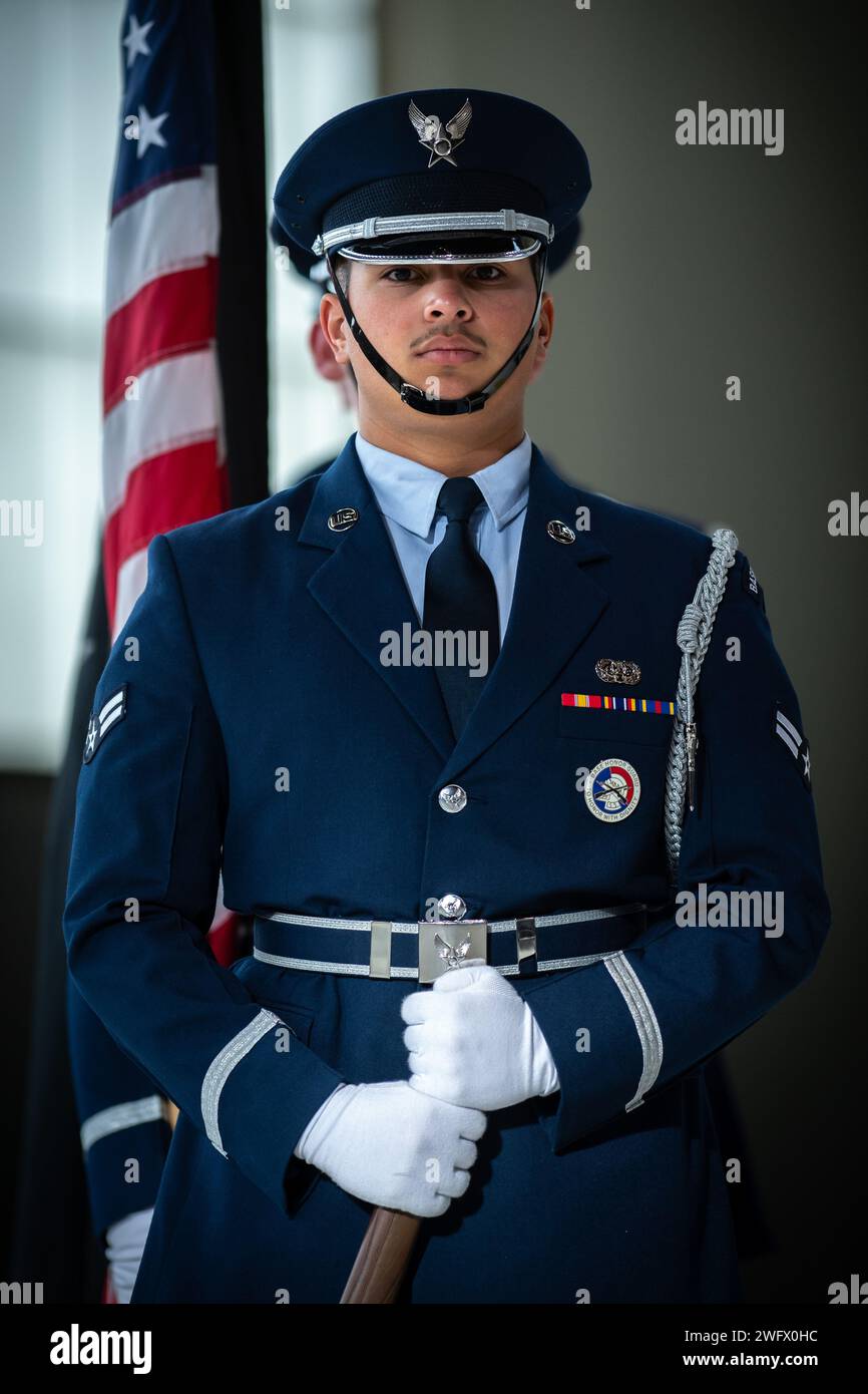Le général B. chance Saltzman, chef des opérations spatiales de la ...