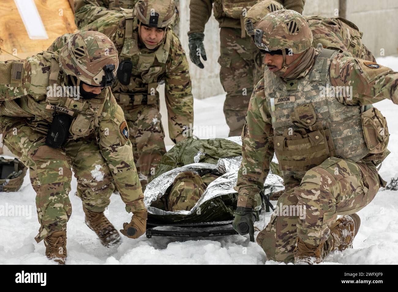 Les soldats de l'armée américaine du 2e bataillon, 69e régiment blindé ...