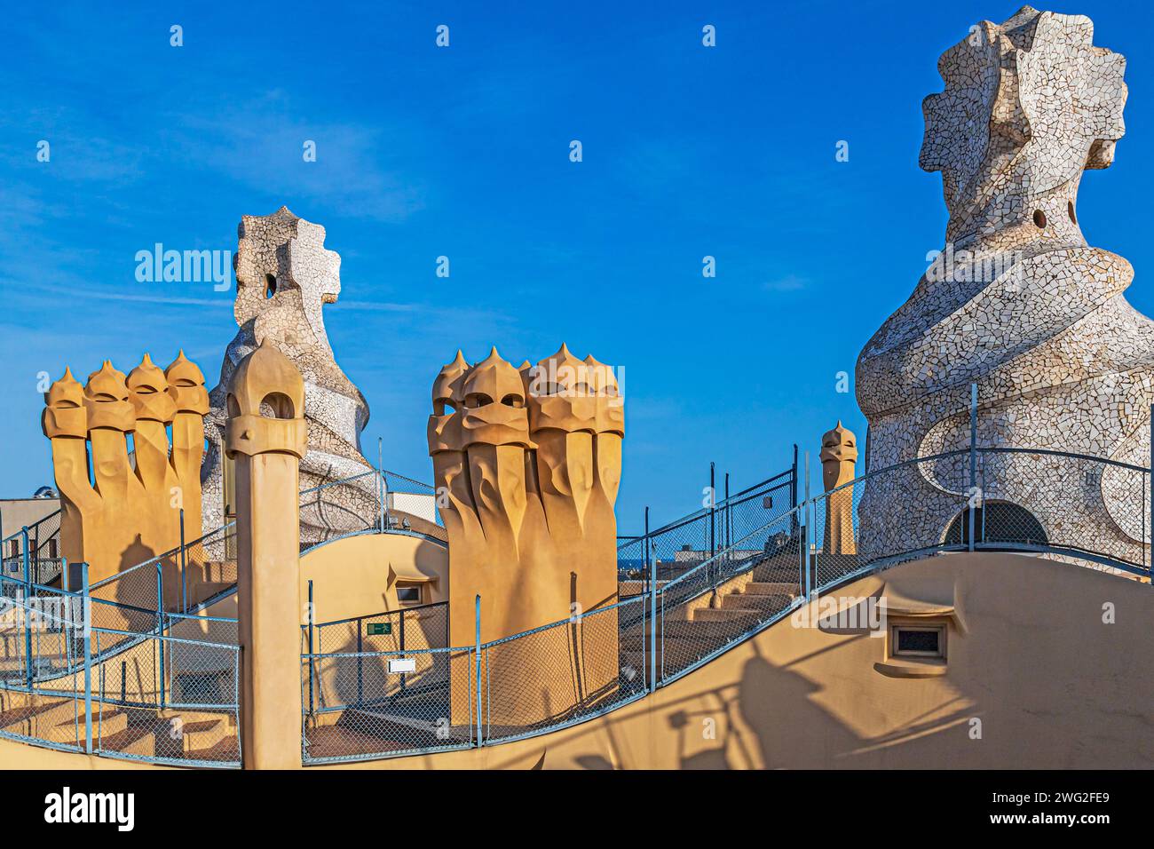 Antoni gaud Banque de photographies et d’images à haute résolution - Alamy