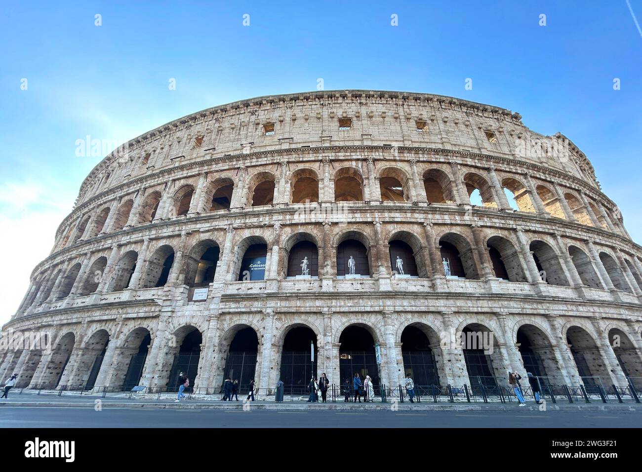 DAS Kolosseum in ROM Italien ist das größte der im antiken ROM erbauten ...