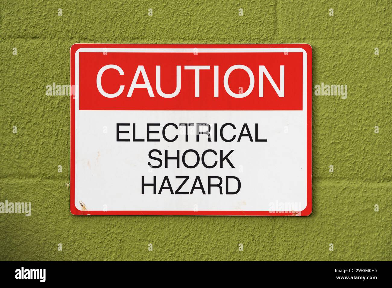Electrical hazard warning sign Banque de photographies et d’images à ...