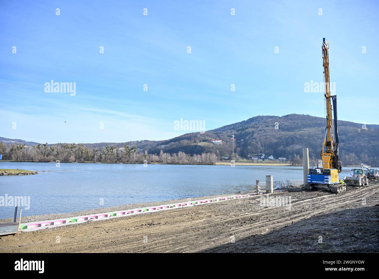 Spatenstich Hochwasserschutz Hafen Linz, 06.02.2024, Hafen Linz, AUT ...