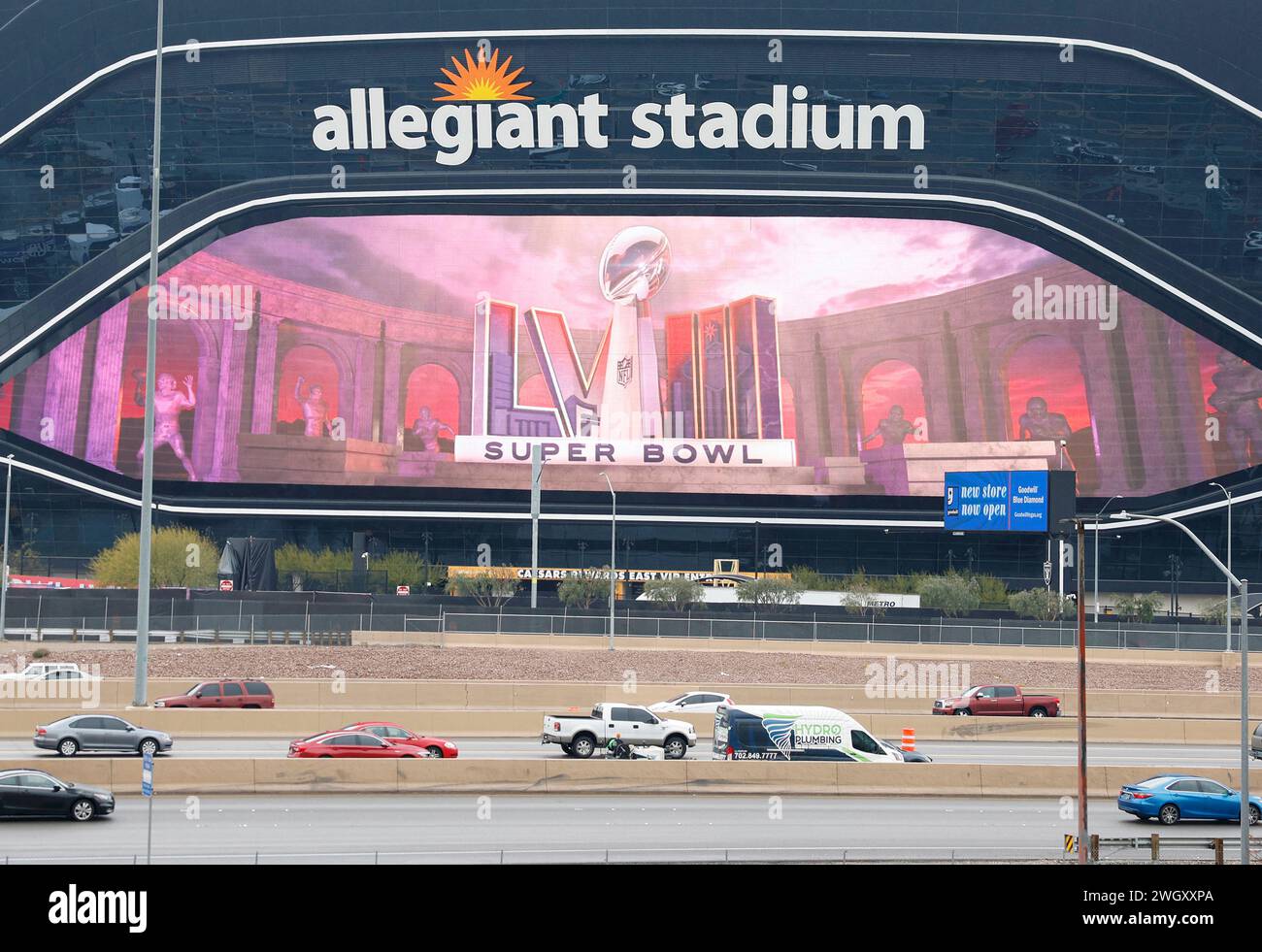 Las Vegas, États-Unis. 06th Feb, 2024. Le logo du Super Bowl LVIII est affiché au stade ...