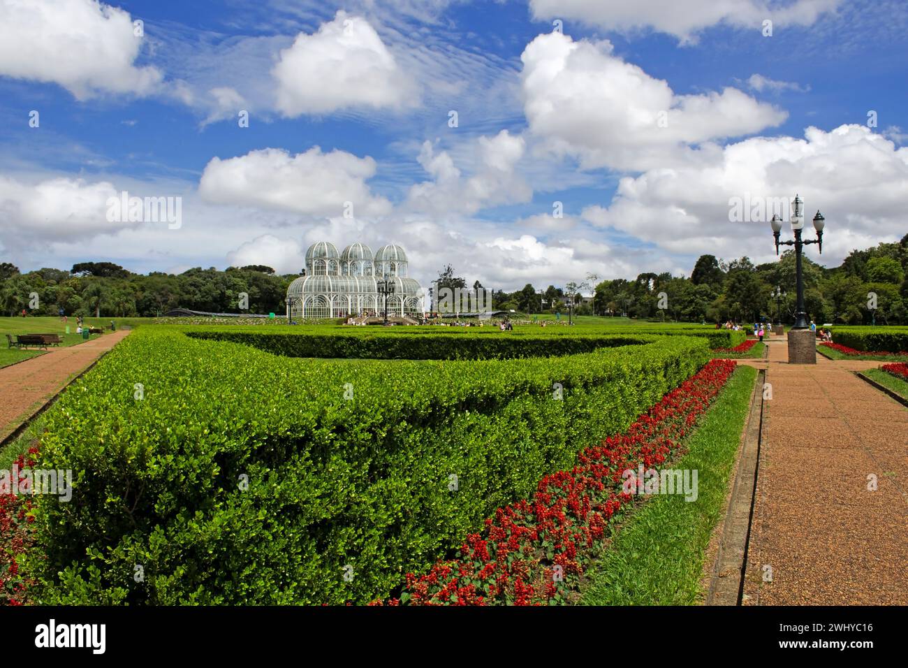 L'architecture du jardin botanique de Curitiba à Curitiba par une ...