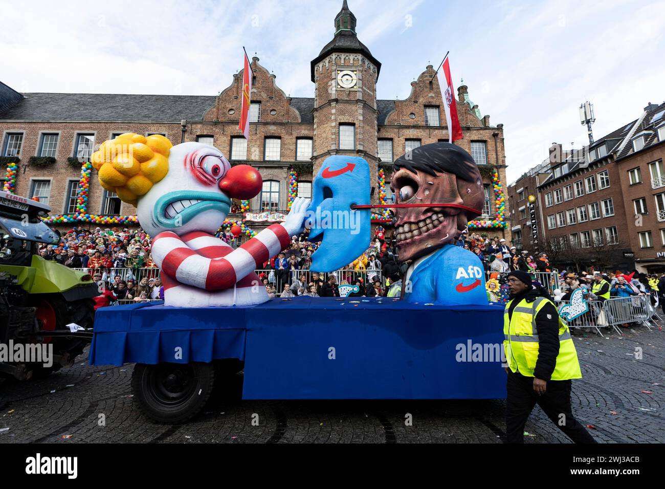 Düsseldorf, Deutschland. 12. Février 2024. Défilé du carnaval Rose ...