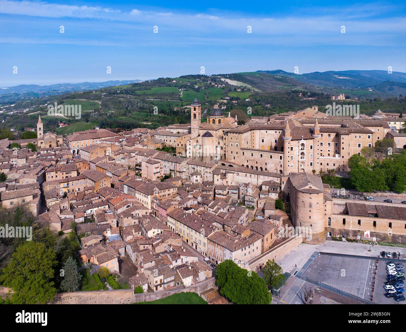 Vue urbino Banque de photographies et d’images à haute résolution - Alamy