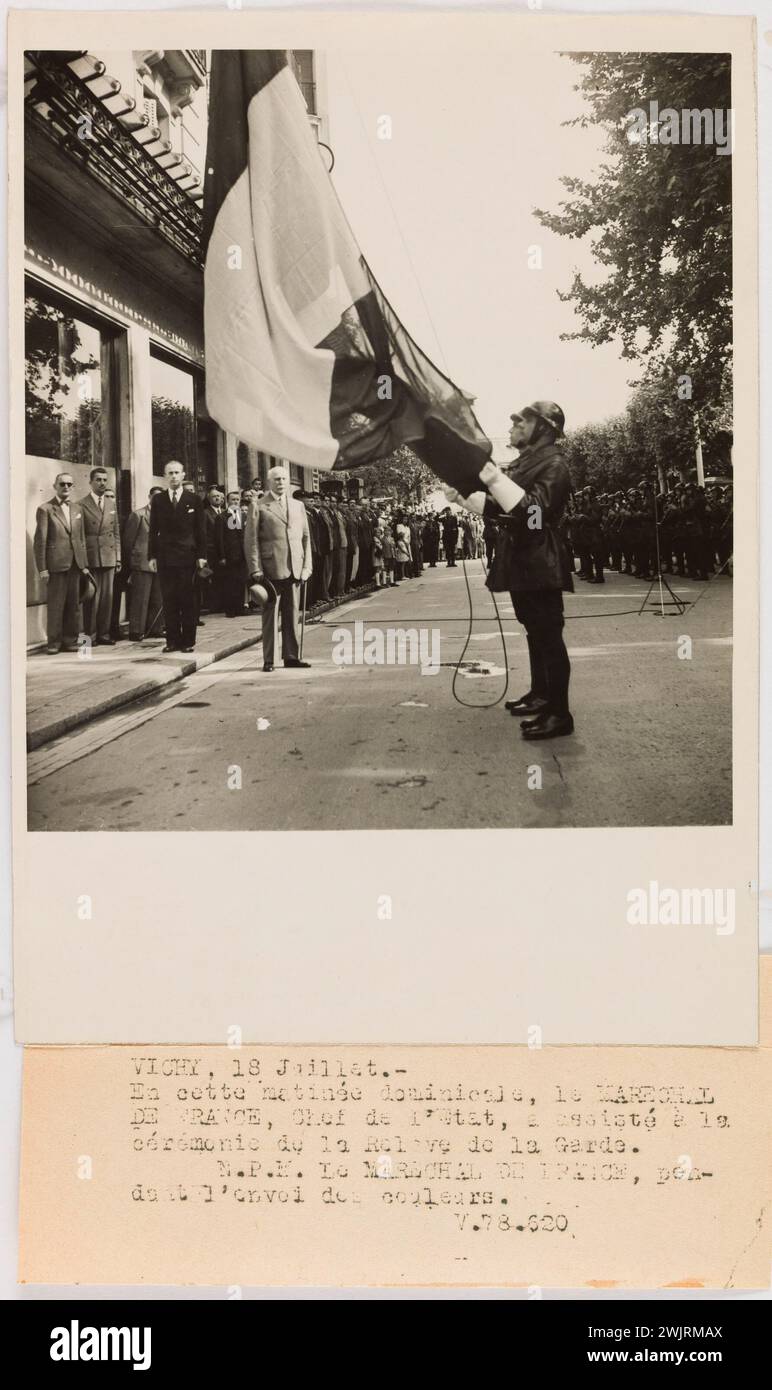 Vichy propaganda in france Banque de photographies et d’images à haute ...