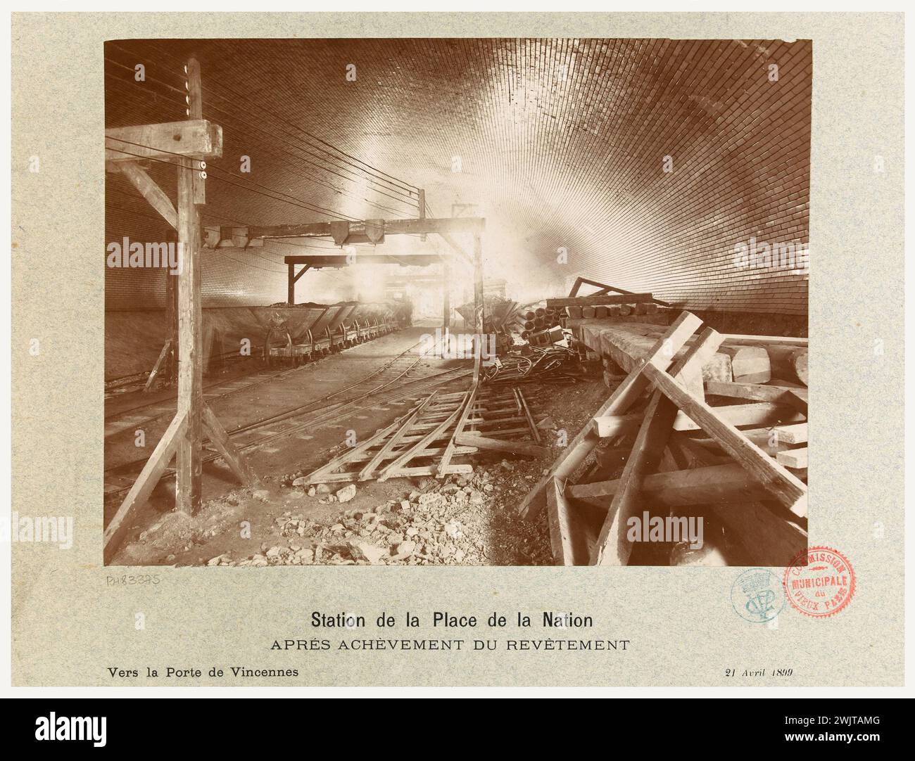 union photographique française. Construction / du chemin de fer ...