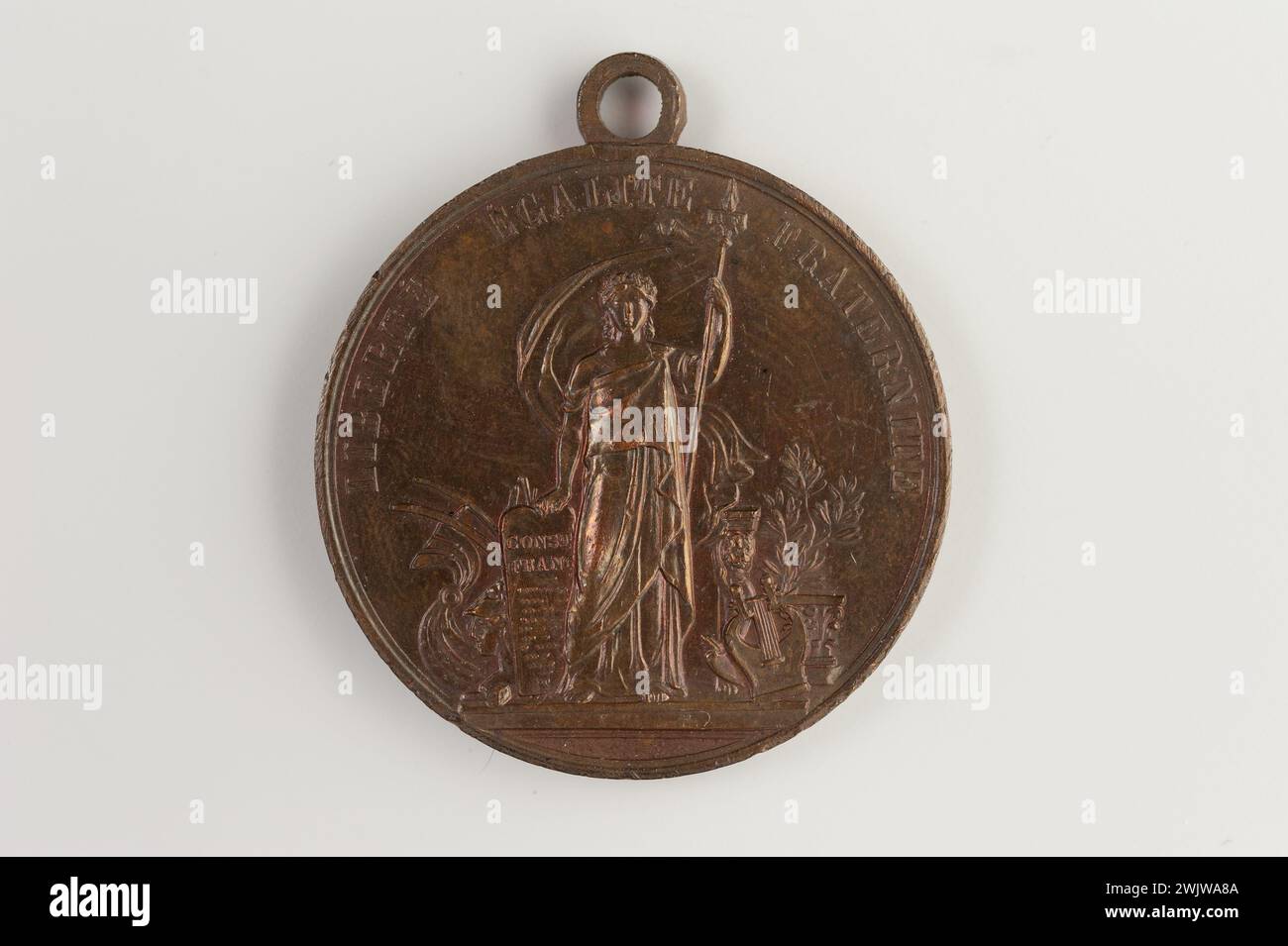 Musée Carnavalet, collection de médailles inscription à droite sur onze ...