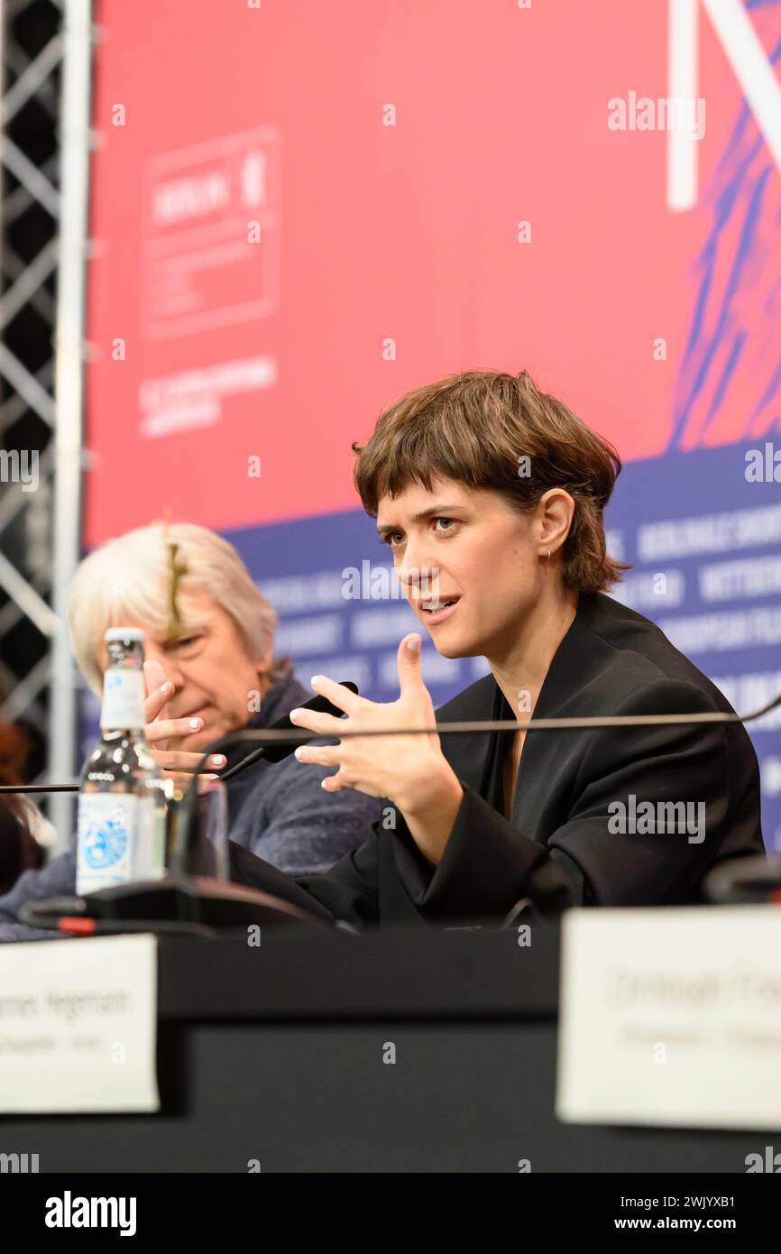 Liv Lisa Fries BEI der Pressekonferenz zum film IN LIEBE, EURE HILDE ...