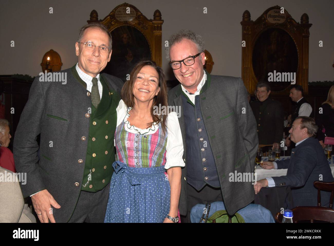 Dr Med. Alexander Triebnigg Catherine Demeter-Triebnigg Edith Haberland ...