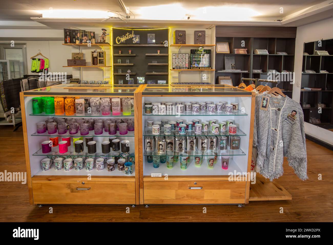Medellin, Colombie - 9 décembre 2023 : boutique de souvenirs exclusive du célèbre trafiquant de ...