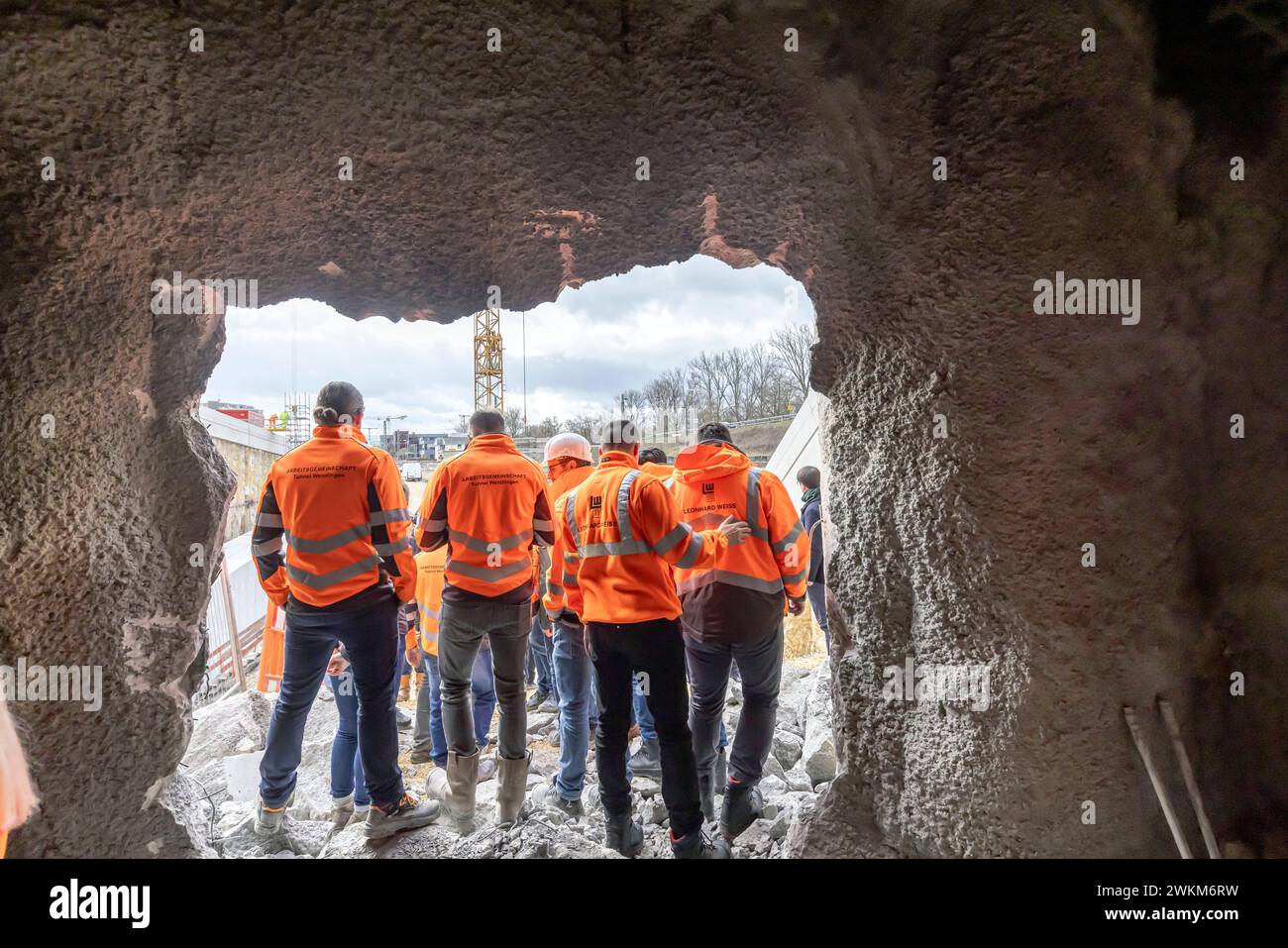 Symbolischer Tunneldurchschlag an der 660 Meter langen sogenannten ...