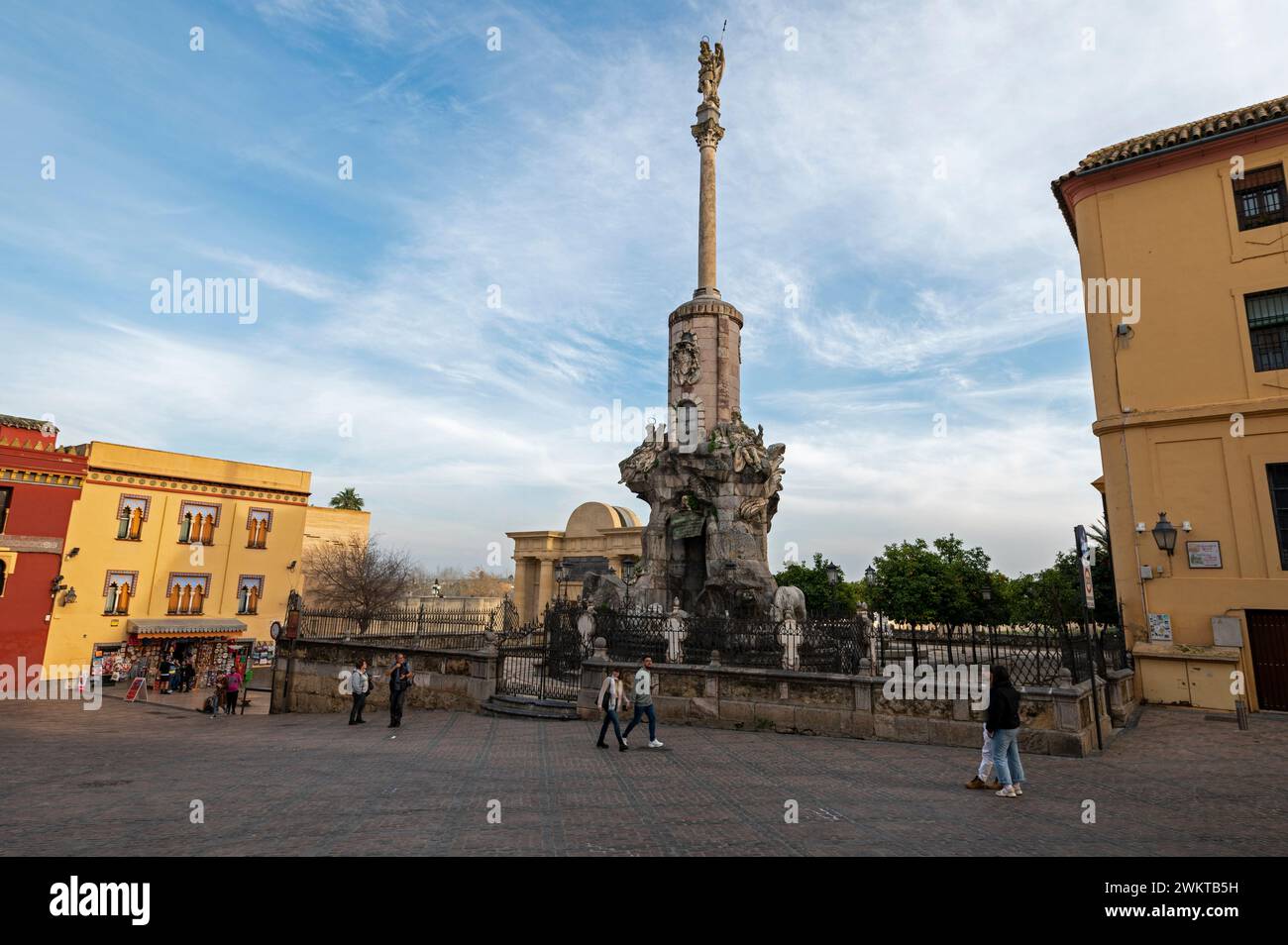 San raphael archange Banque de photographies et d’images à haute ...