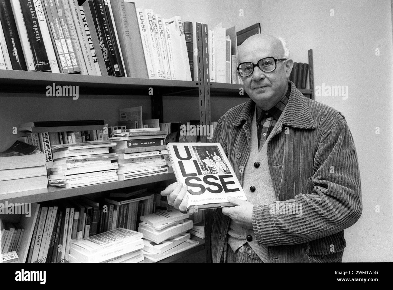 MME4729124 Rome, 1980. Le mathématicien, pédagogue et homme politique ...