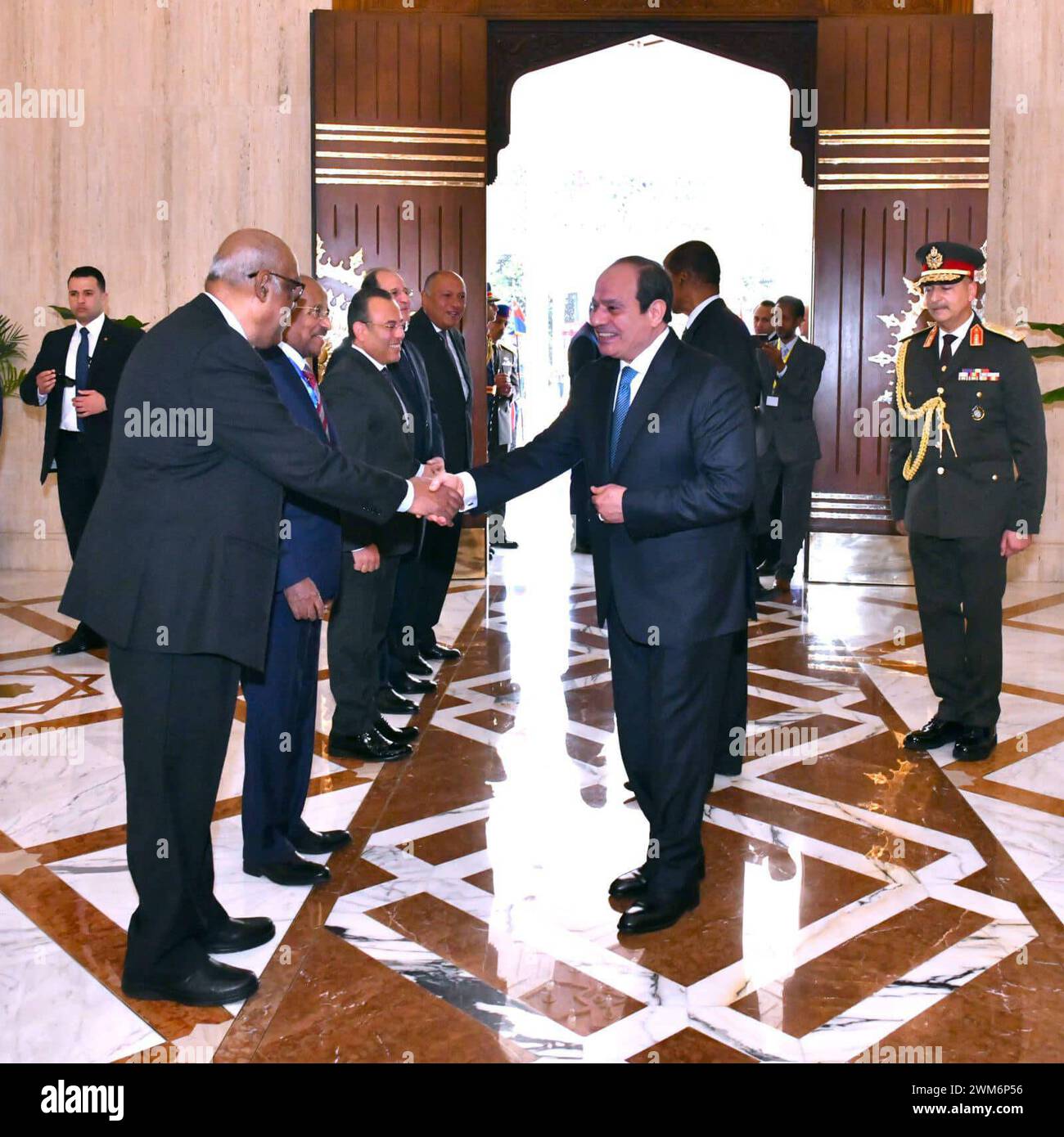 Le président égyptien Abdel Fattah El-Sissi reçoit le président ...