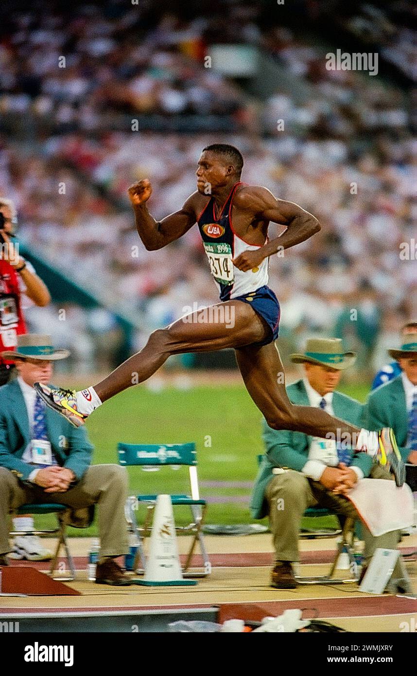 Carl lewis jeux olympiques Banque de photographies et d’images à haute ...