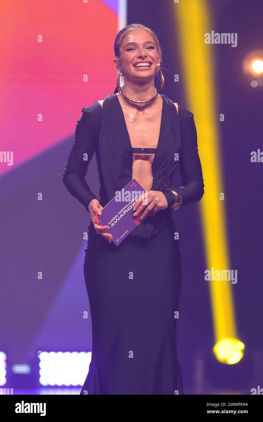 Finale des prix Miss Allemagne 2024 Lola Weippert. Miss Germany Awards ...