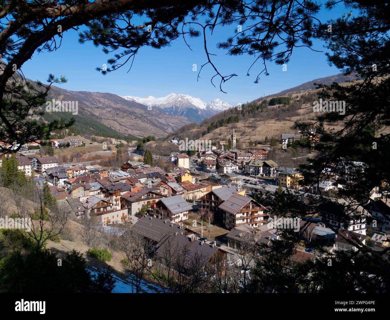 Cesana torinese Banque de photographies et d’images à haute résolution ...