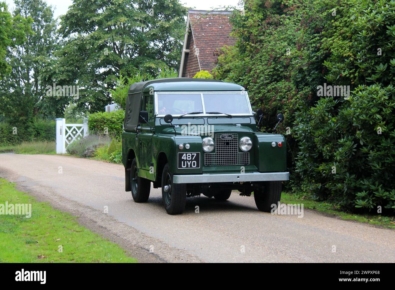 Land rover series 2a Banque de photographies et d’images à haute ...