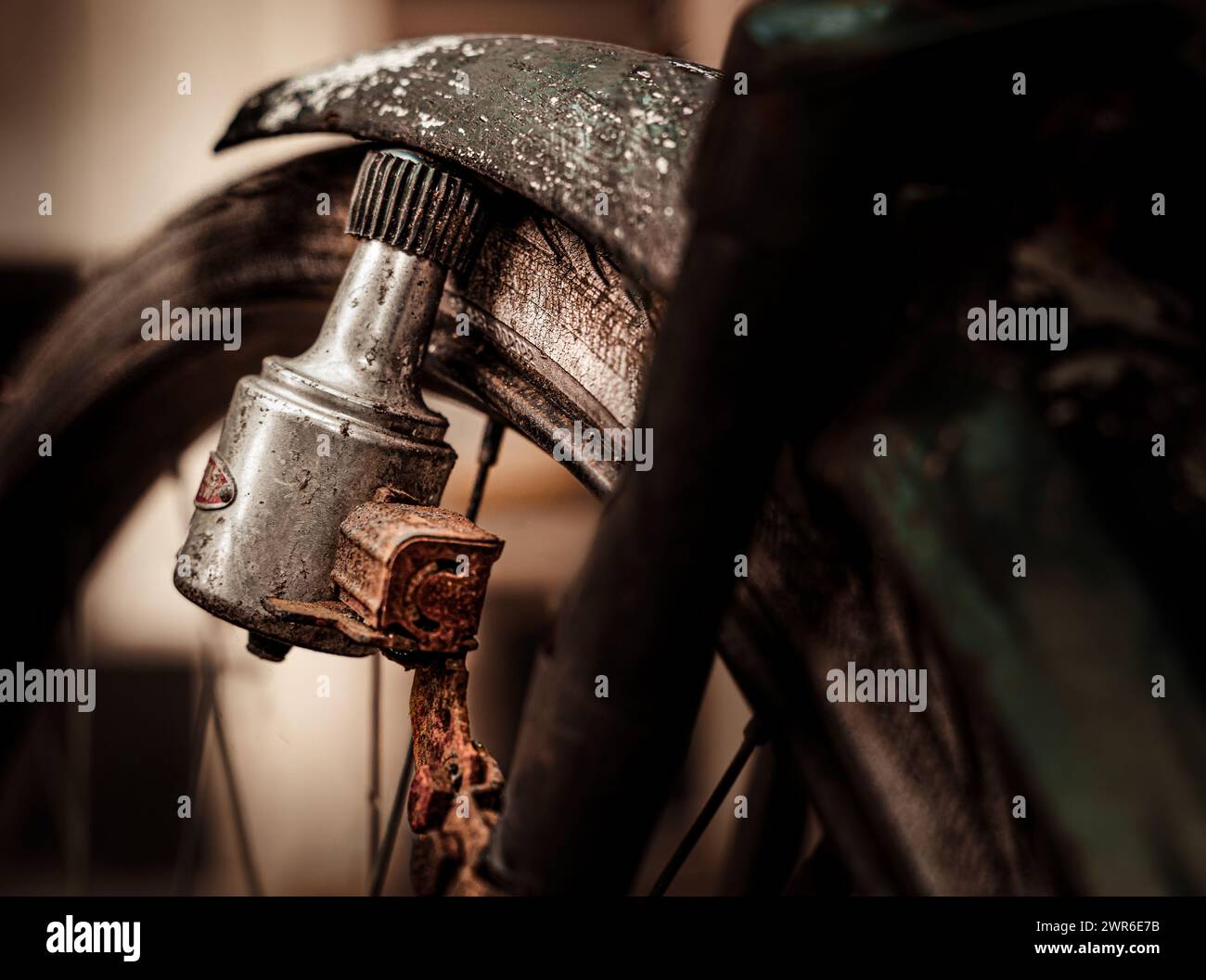 Bicycle dynamo Banque de photographies et d’images à haute résolution ...