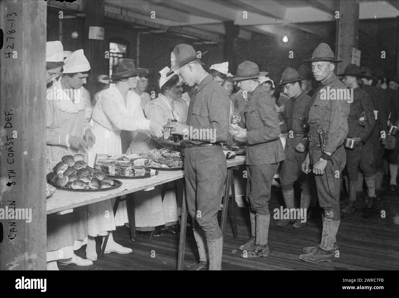 Guerre 1914 1918 cantine Banque de photographies et d’images à haute ...