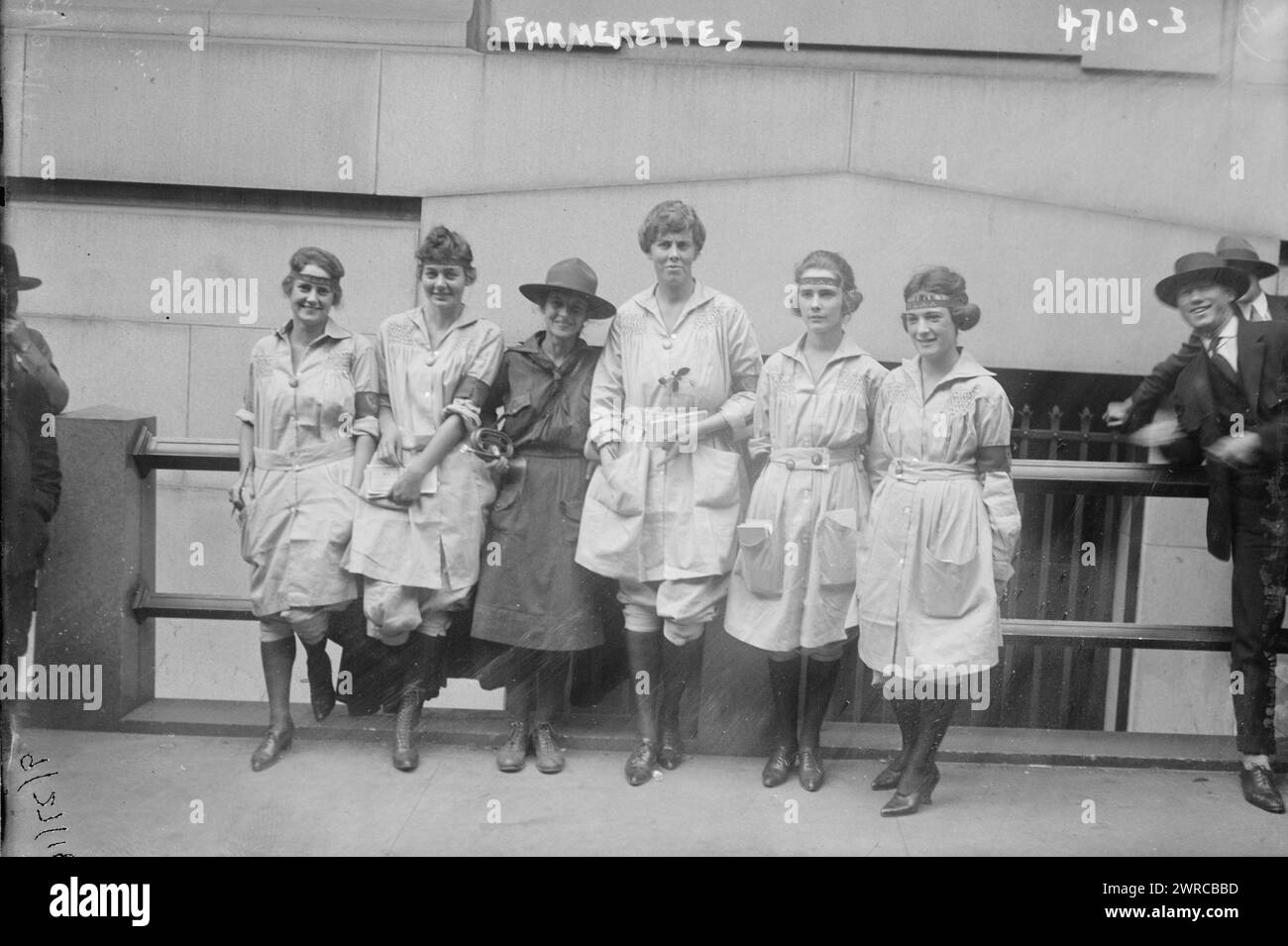 Guerre mondiale i farmerettes Banque de photographies et d’images à ...