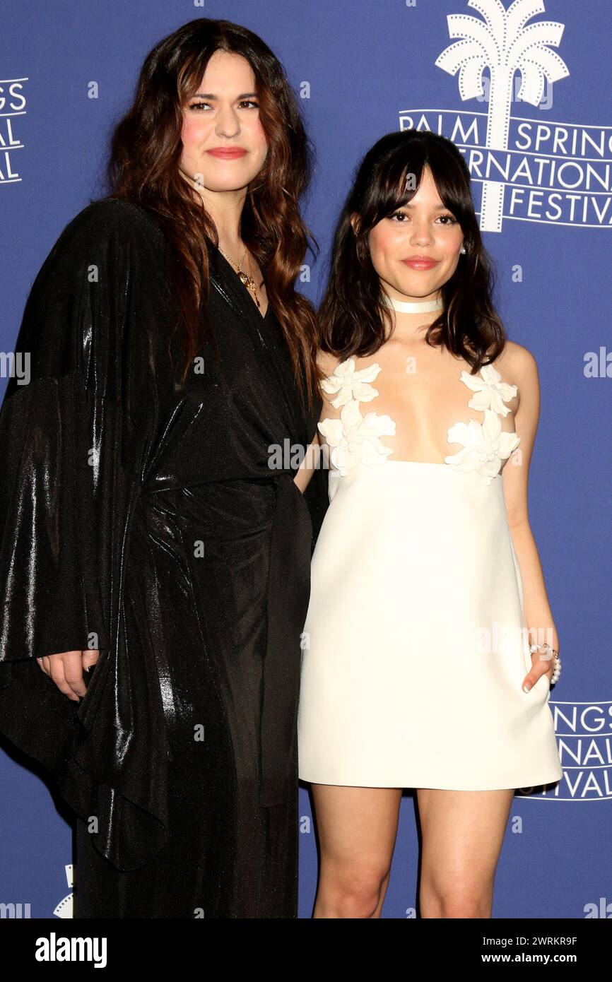 LOS ANGELES - Jan 11 : Jade Halley Bartlett, Jenna Ortega à la Miller's ...