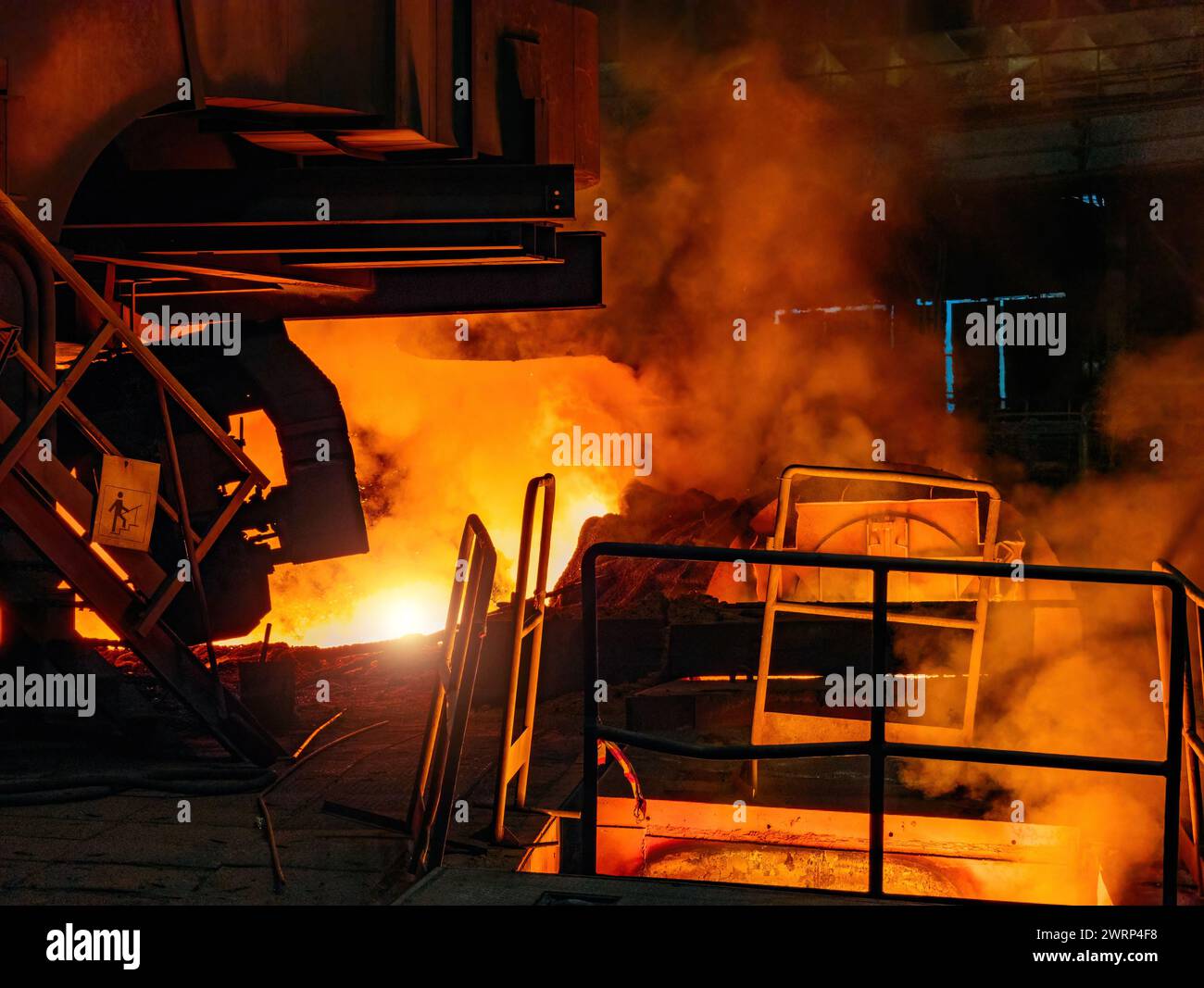 Haut fourneau électrique Banque de photographies et d’images à haute ...