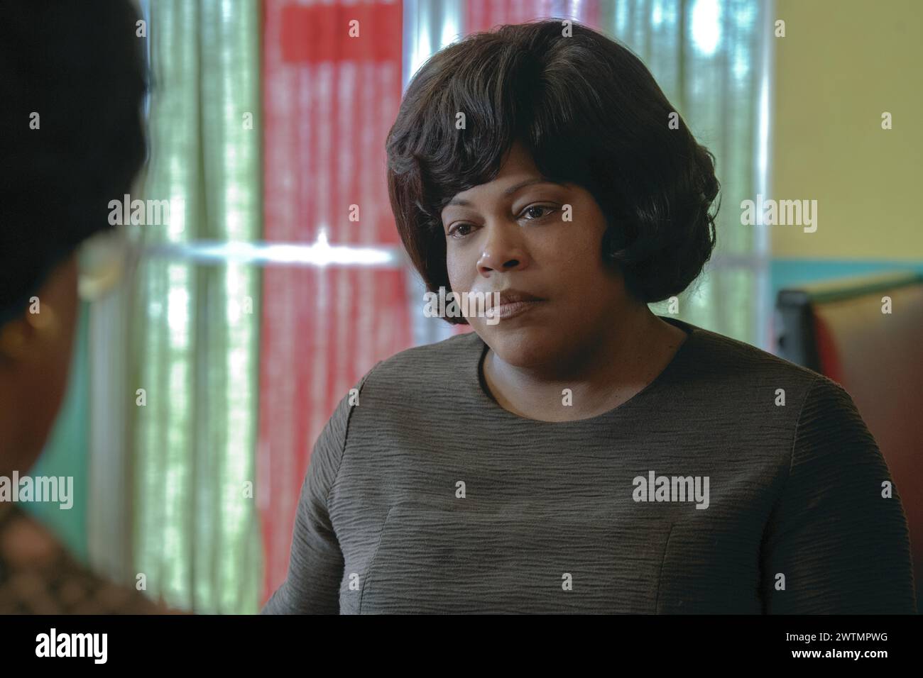 ÉTATS-UNIS. Reina King dans la série (C)Netflix : Shirley (2024 ...