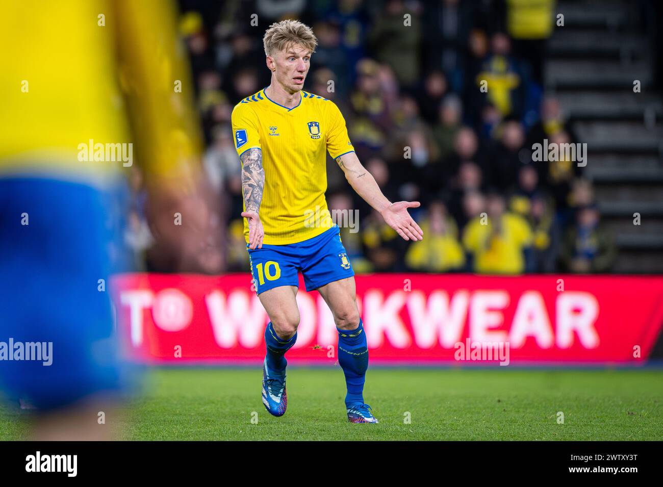 Brondby, Danemark. 17 mars 2024. Daniel Wass (10 ans) de Broendby SI vu ...