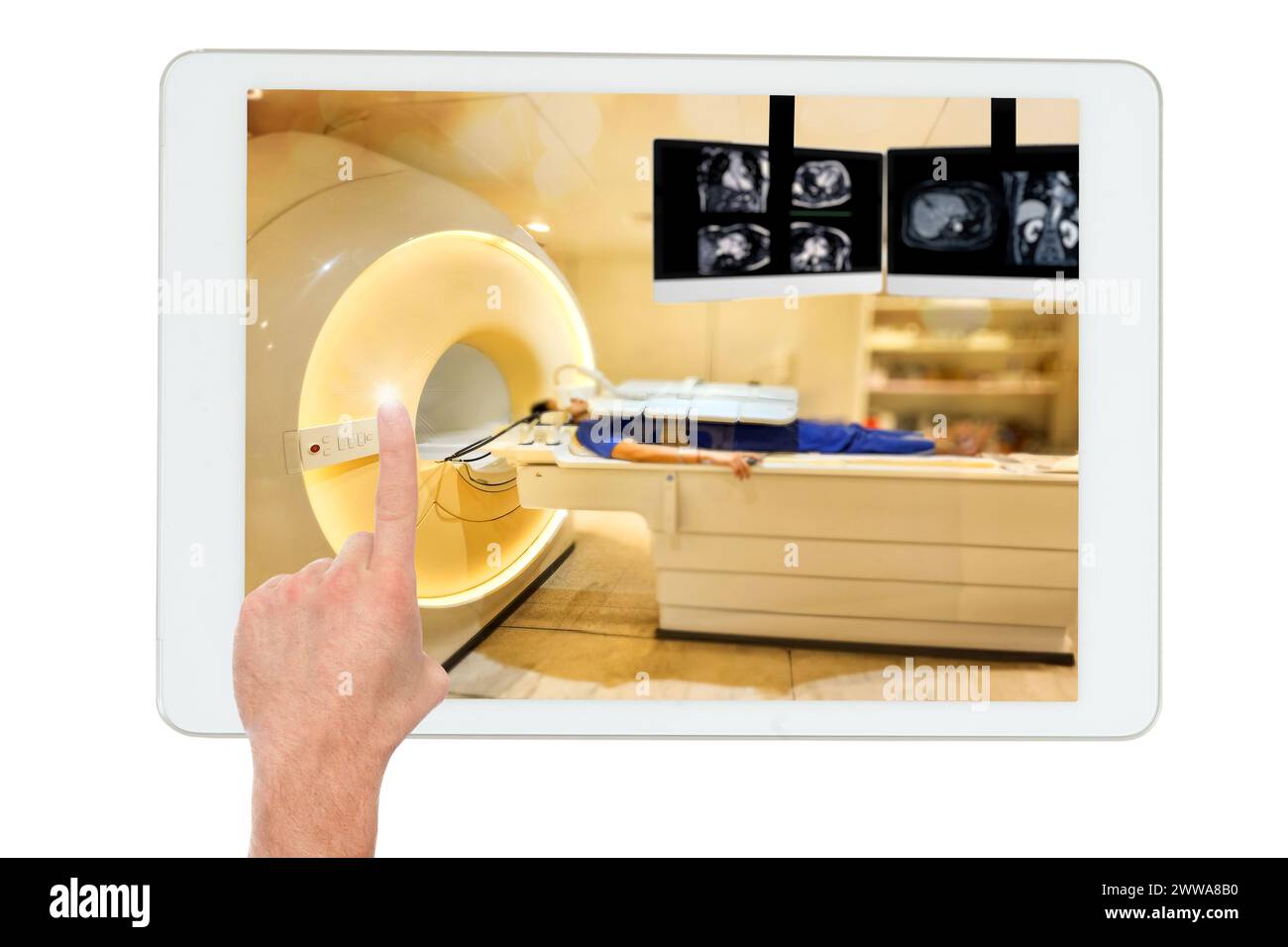 Femme subissant une procédure de diagnostic Banque d'images détourées ...