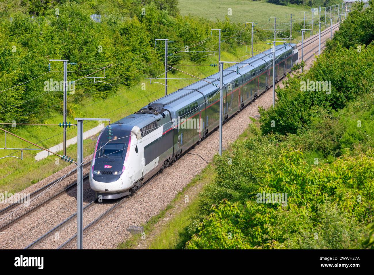 Tgv duplex Banque de photographies et d’images à haute résolution - Alamy