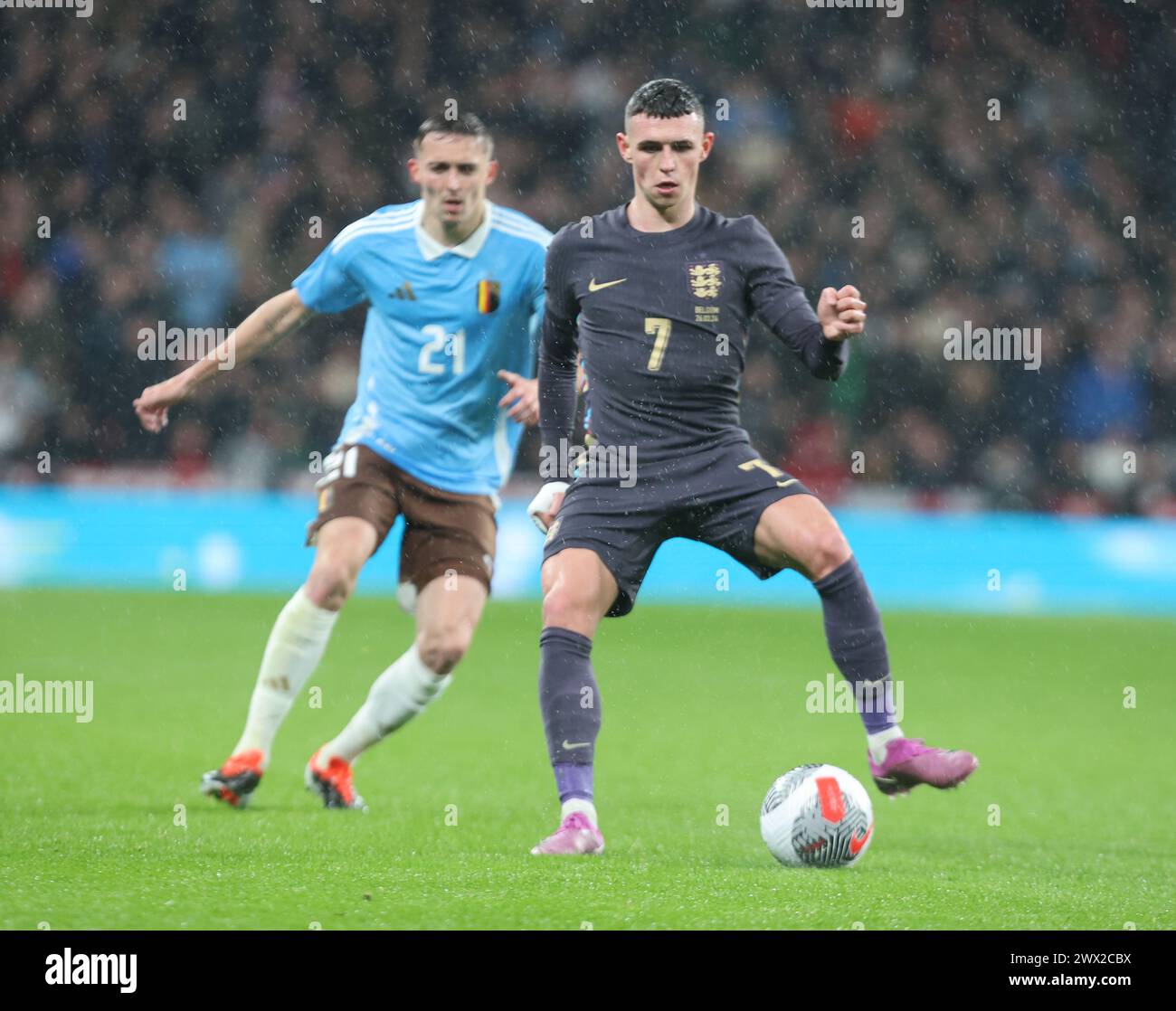 Phil foden fulham Banque de photographies et d’images à haute ...