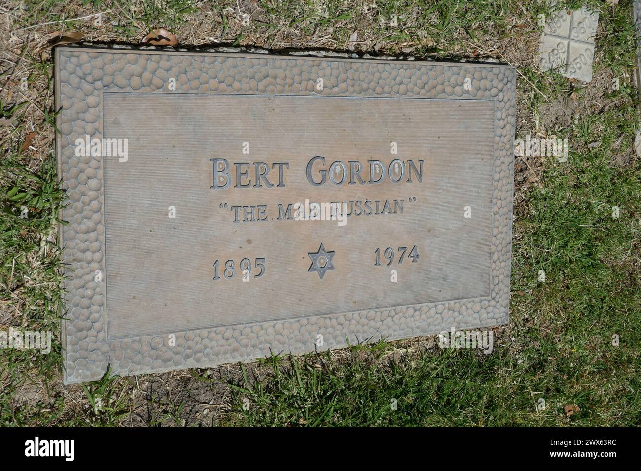 Mission Hills, Californie, USA 26 mars 2024 comédien Bert Gordon grave ...