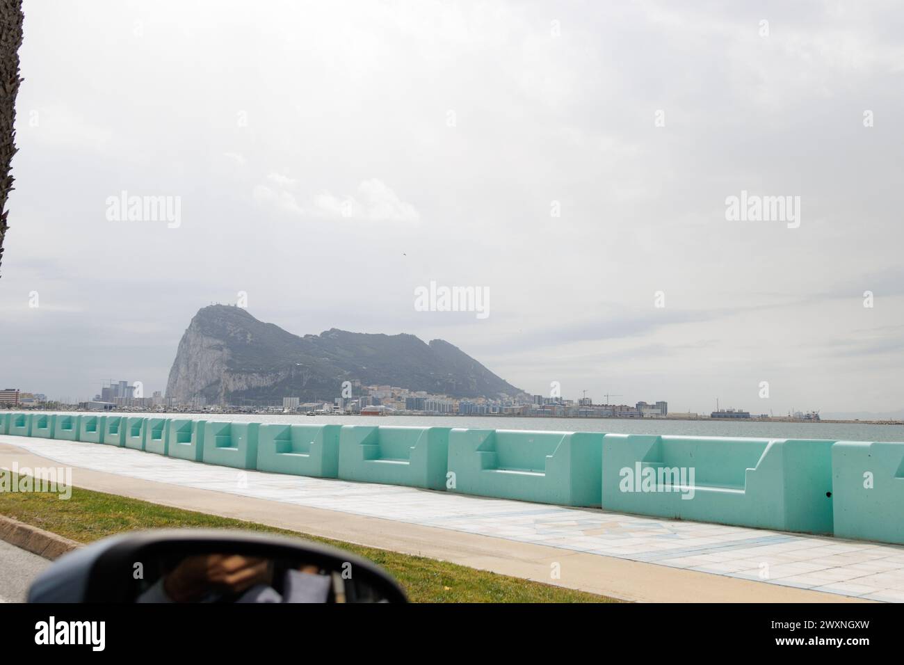 Gibraltar de la plage de la linea Banque de photographies et d’images à ...