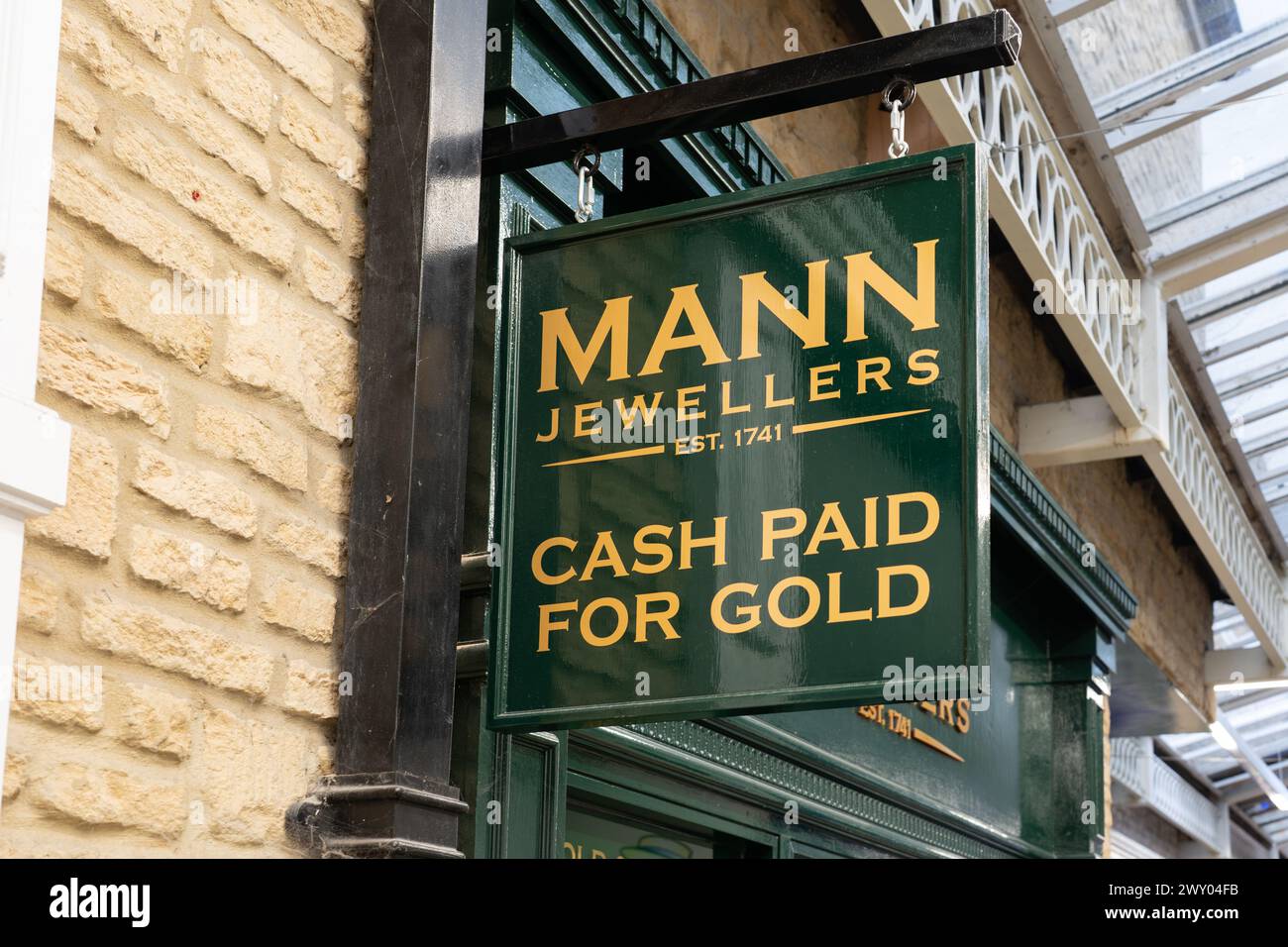 Walk arcade Banque de photographies et d’images à haute résolution - Alamy