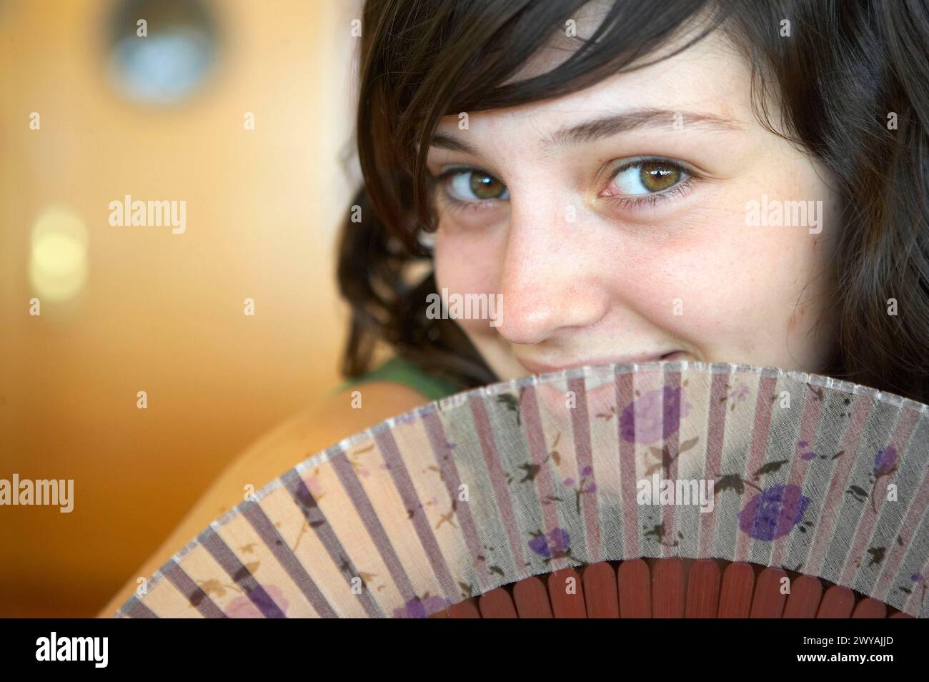 Jolie fille 17 ans Banque de photographies et d’images à haute ...