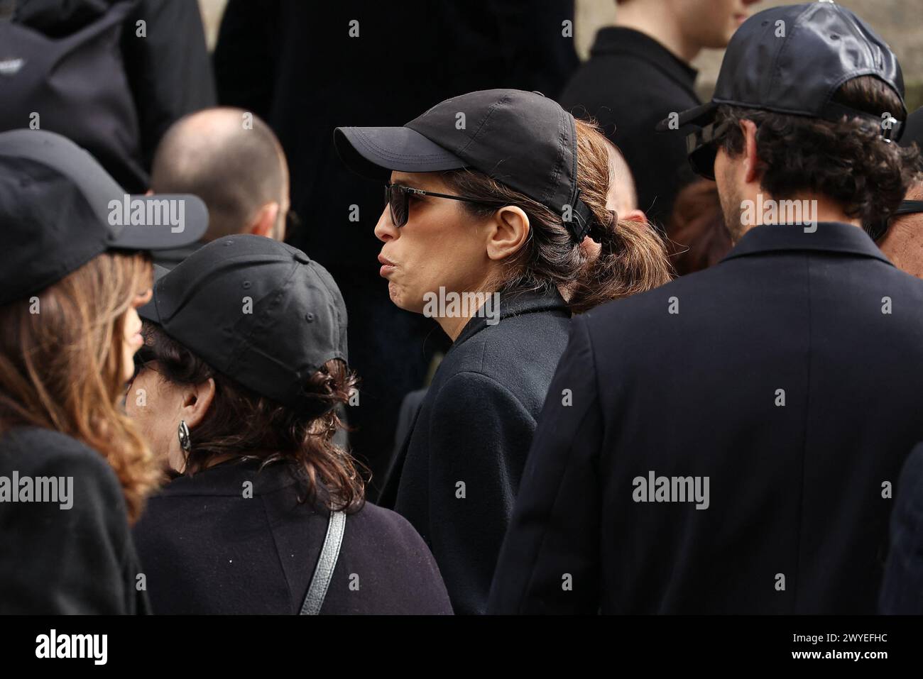 Paris, France. 06 avril 2024. Maiwenn arrive à la cérémonie funèbre de ...