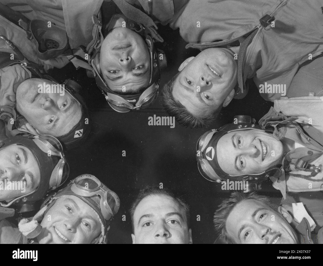 P-38 les pilotes Lightning du 55th Fighter Group de la 8th Air Force ...