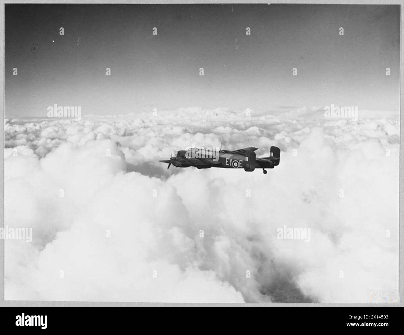 Handley page halifax mk ii Banque de photographies et d’images à haute ...