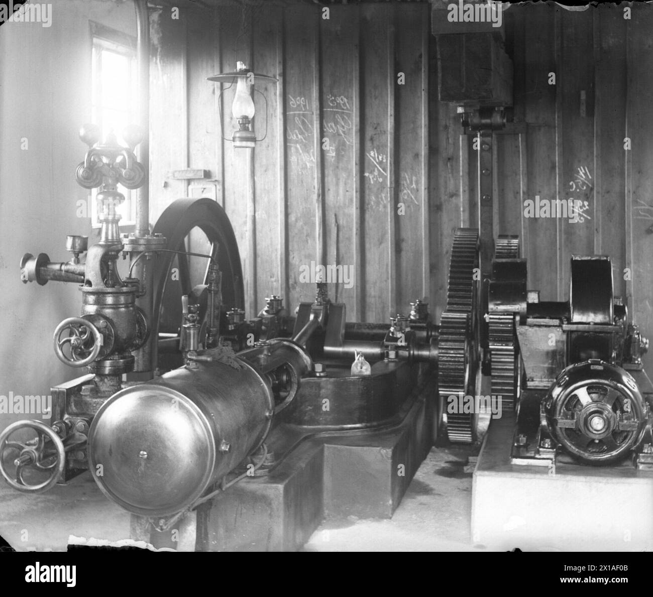 Safety catch Banque d'images noir et blanc - Alamy