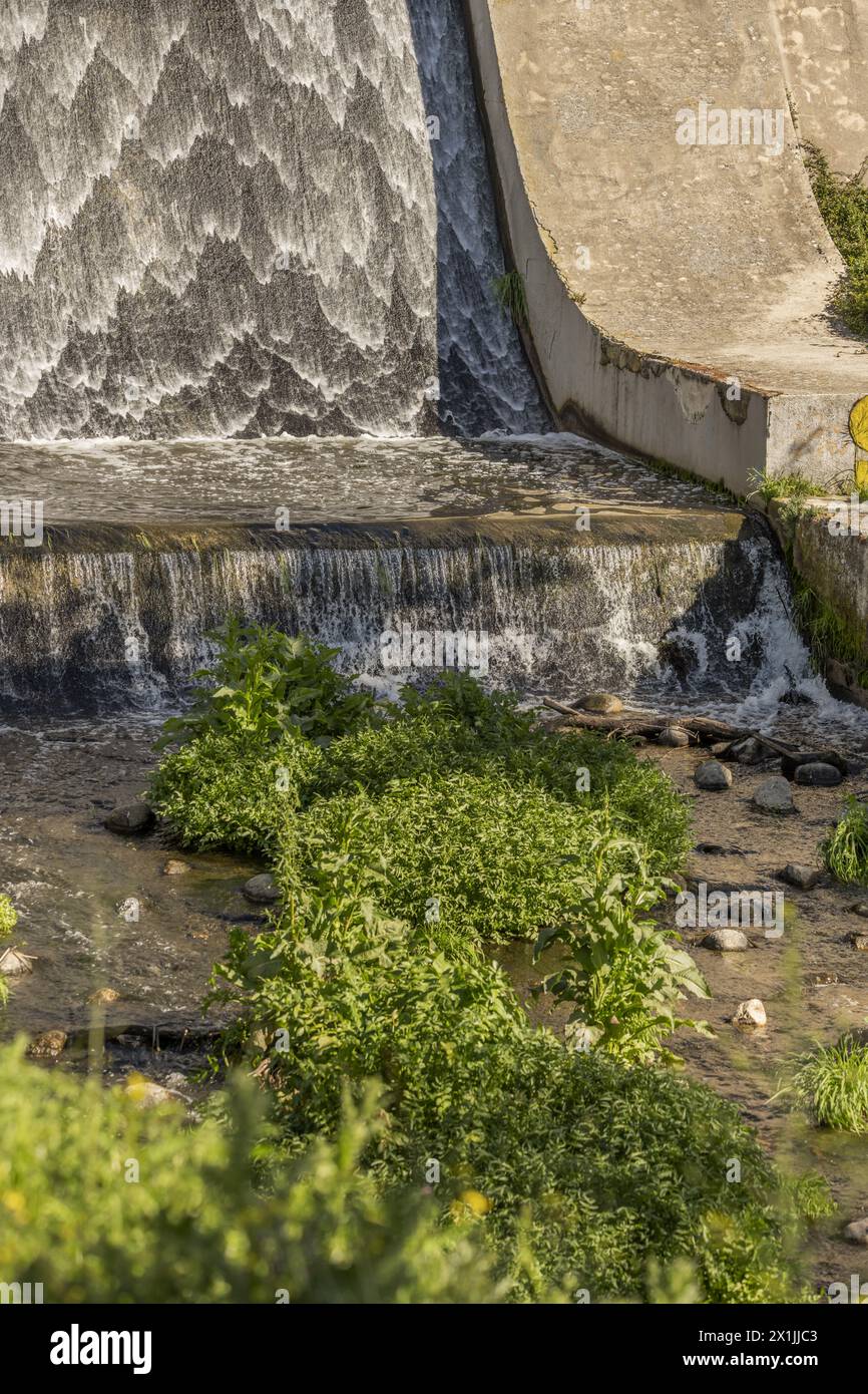 Les différents types de barrages répondent aux différentes possibilités ...