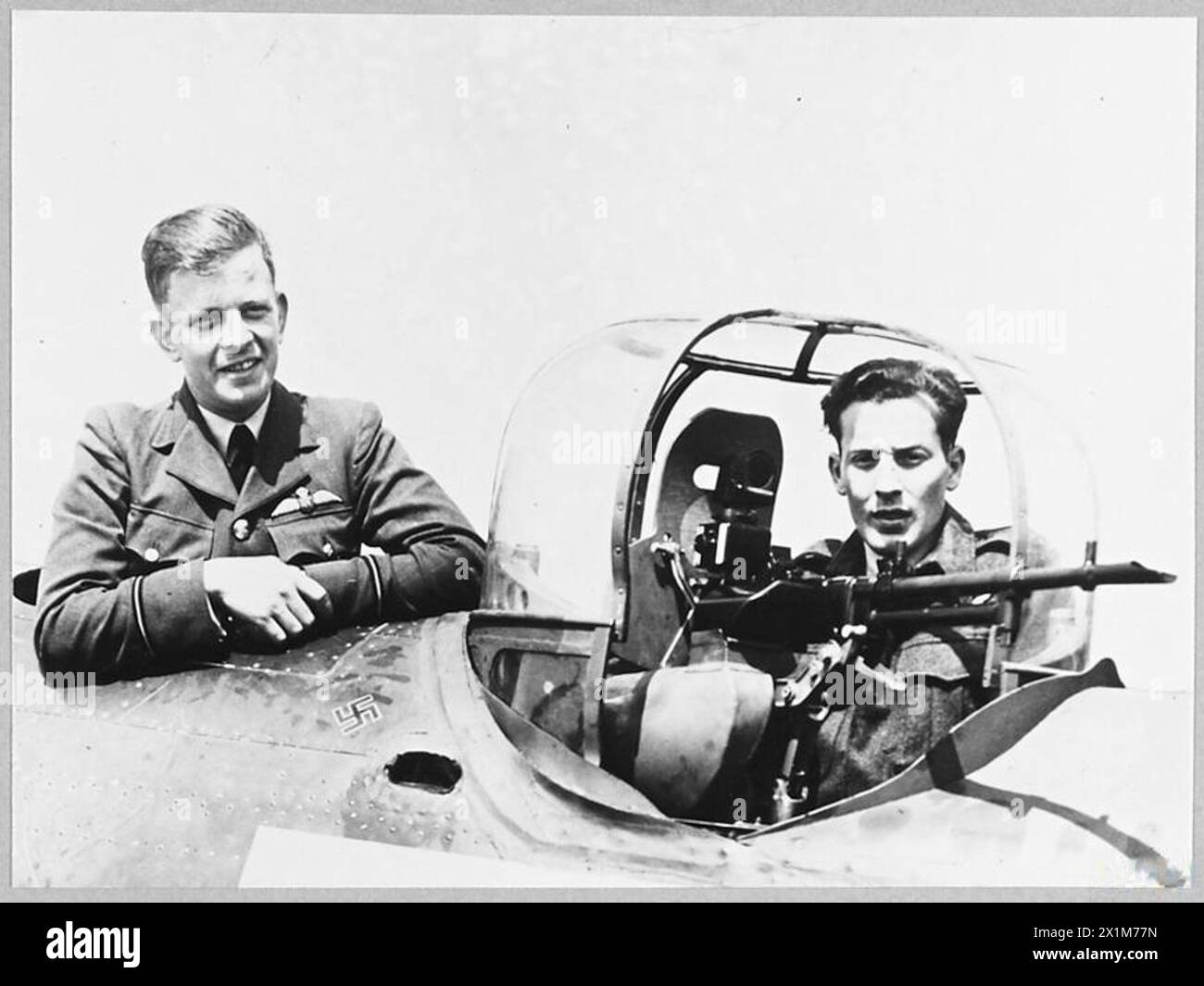 Un Blenheim du Coastal Command abat un Messerschmitt Me.109 pendant une ...