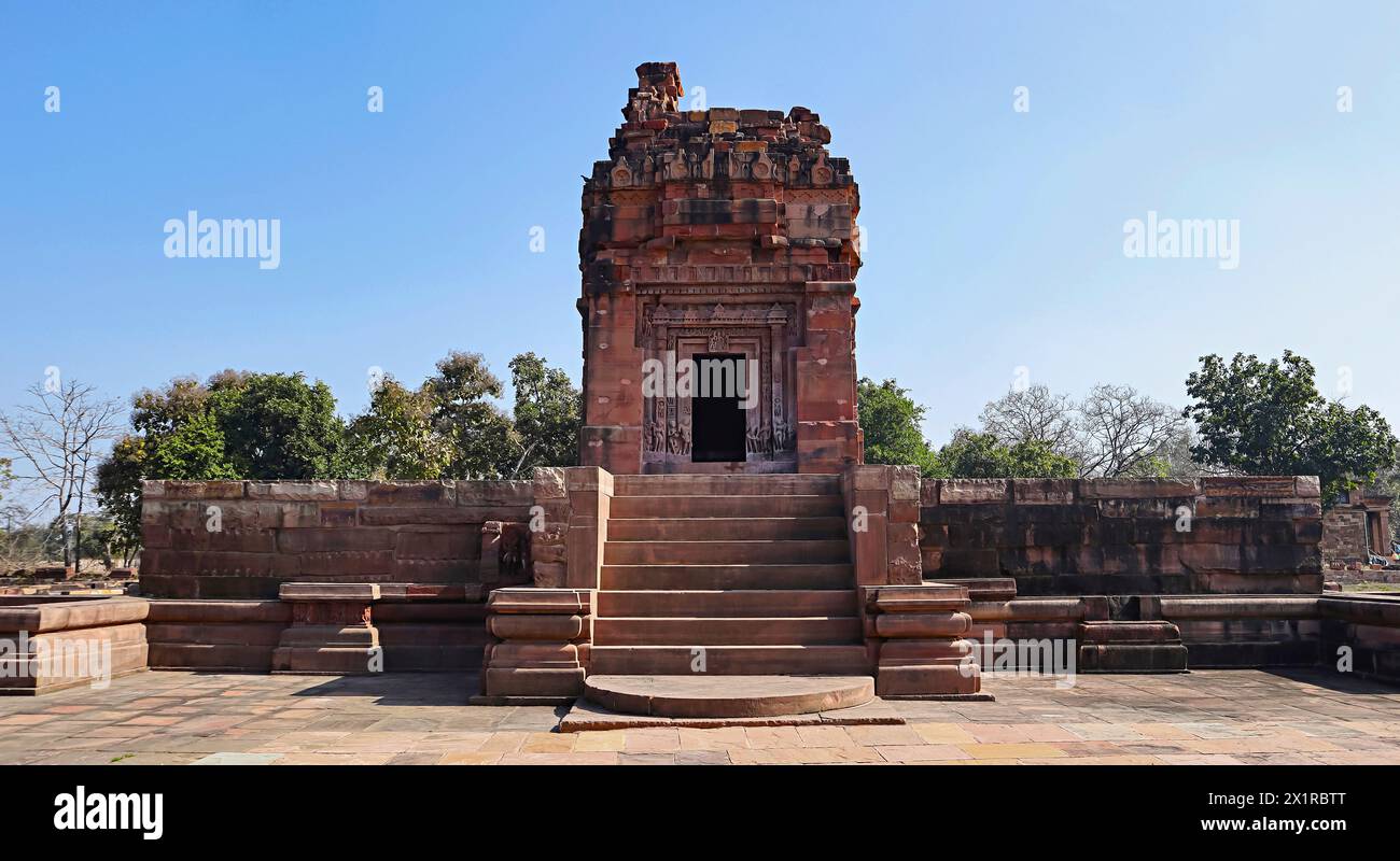 Vishnu dashavatar temple Banque de photographies et d’images à haute ...