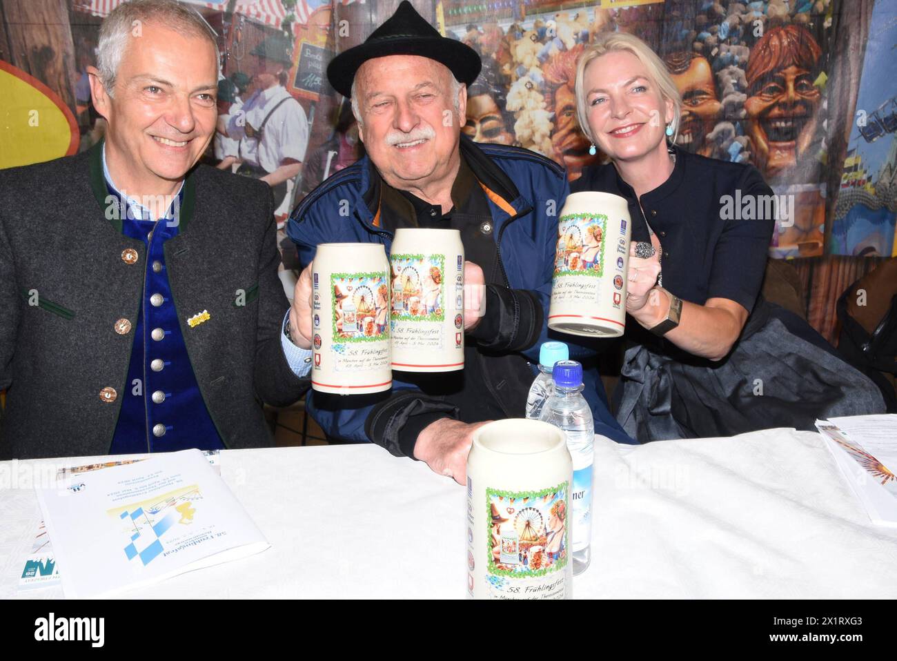 Dr Michael Moeller Hofbraeu Vorstand Manfred Zehle Schaustellersprecher ...