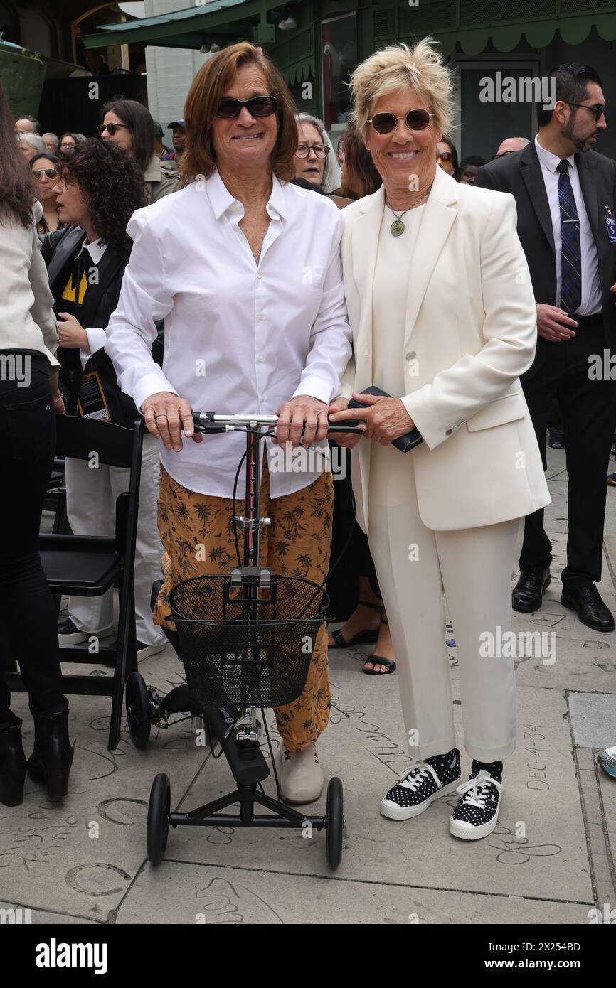 HOLLYWOOD, CA - 19 AVRIL : Bonnie Stoll, Diana Nyad à TCM organise une ...