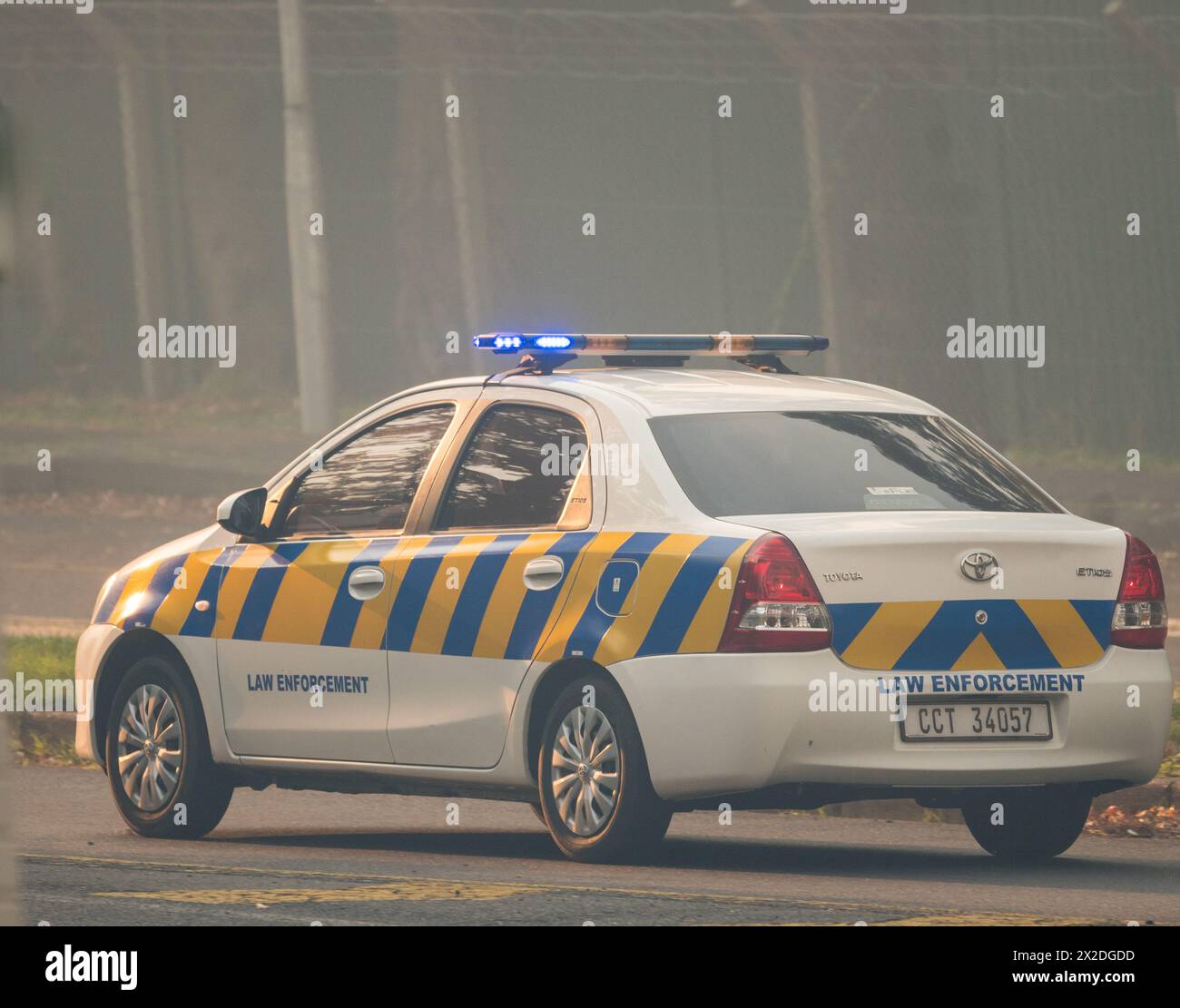 Law enforcement vehicle Banque de photographies et d’images à haute résolution - Alamy