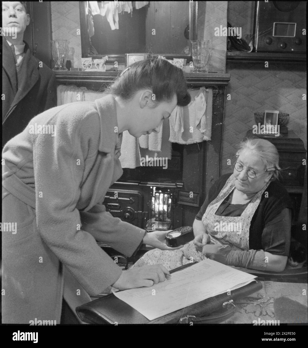 WARTIME SOCIAL SURVEY : INFORMATION GATHERING IN WARTIME BRITAIN, UK ...